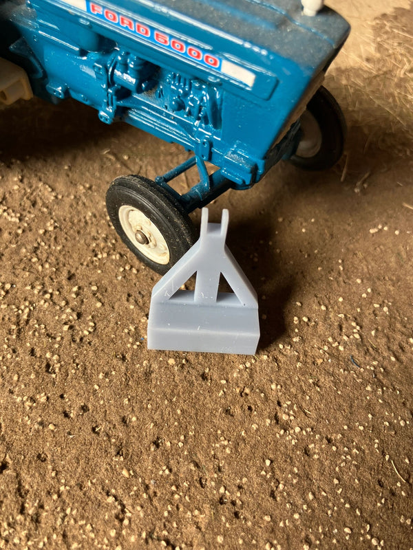 3pt linkage Tractor Weight frame carrier 1:32 scale – Udimore Tractor Shop