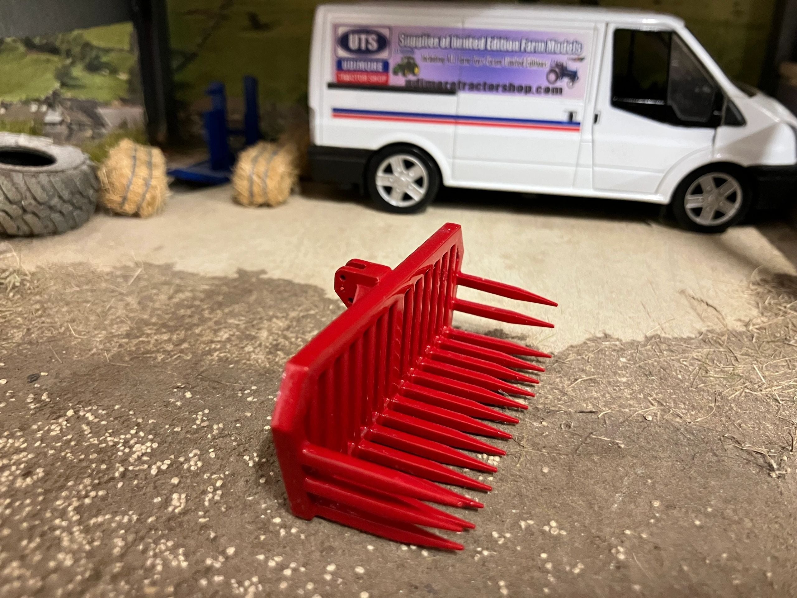 Red Stone Fork Scratch Built 1:32 scale – Udimore Tractor Shop