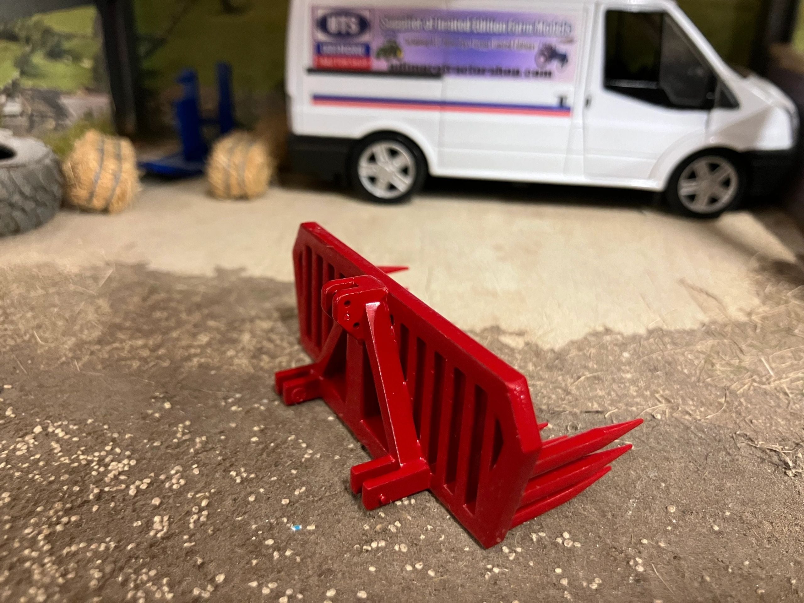 Red Stone Fork Scratch Built 1:32 scale – Udimore Tractor Shop