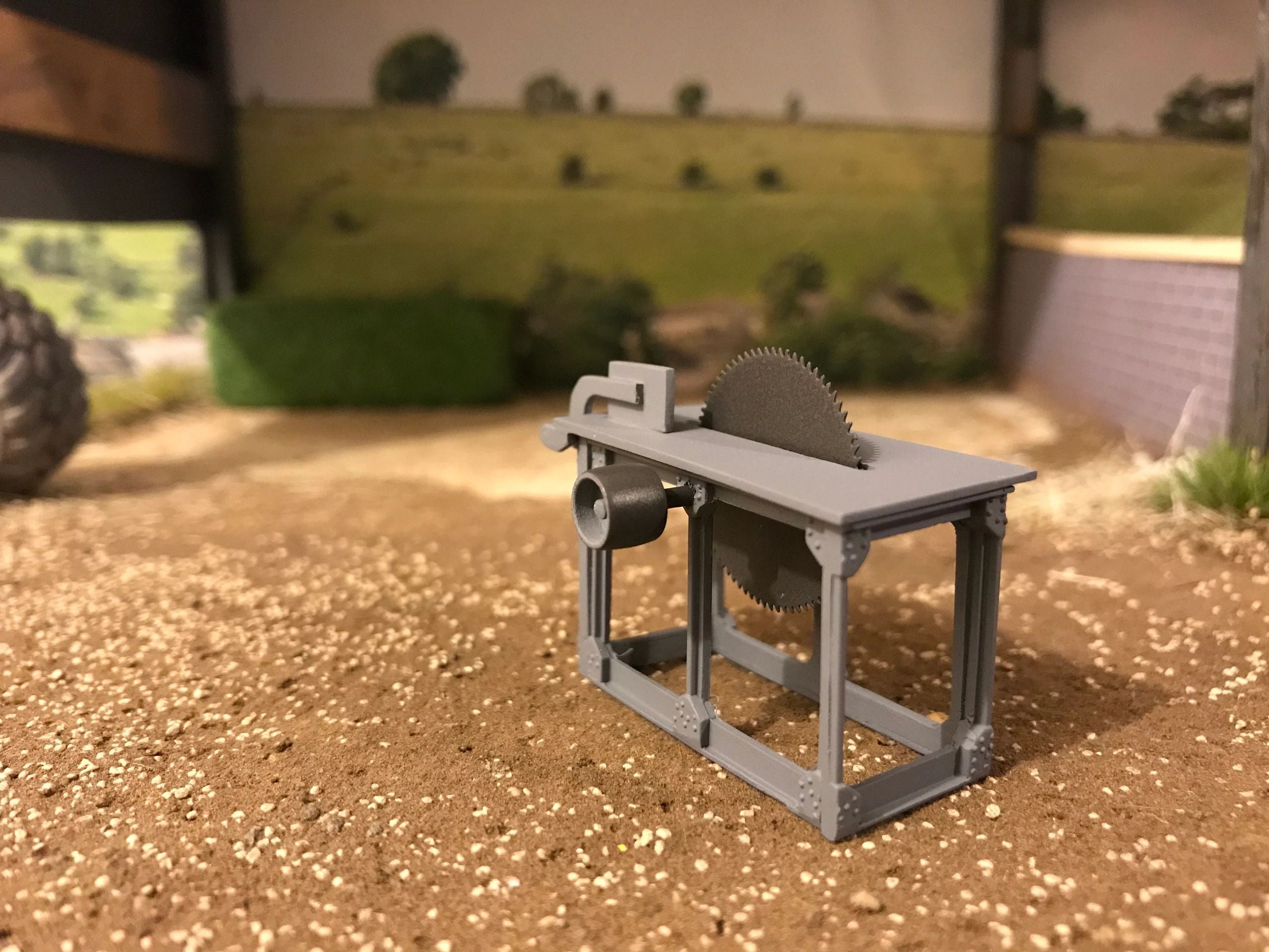 Scratch Built Saw Bench 1:32 scale – Udimore Tractor Shop