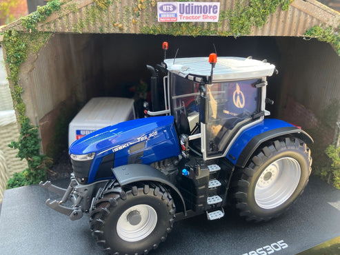 Universal Hobbies Iseki Big T T8S305 Tractor BOXED 1:32 scale UH6807 ...